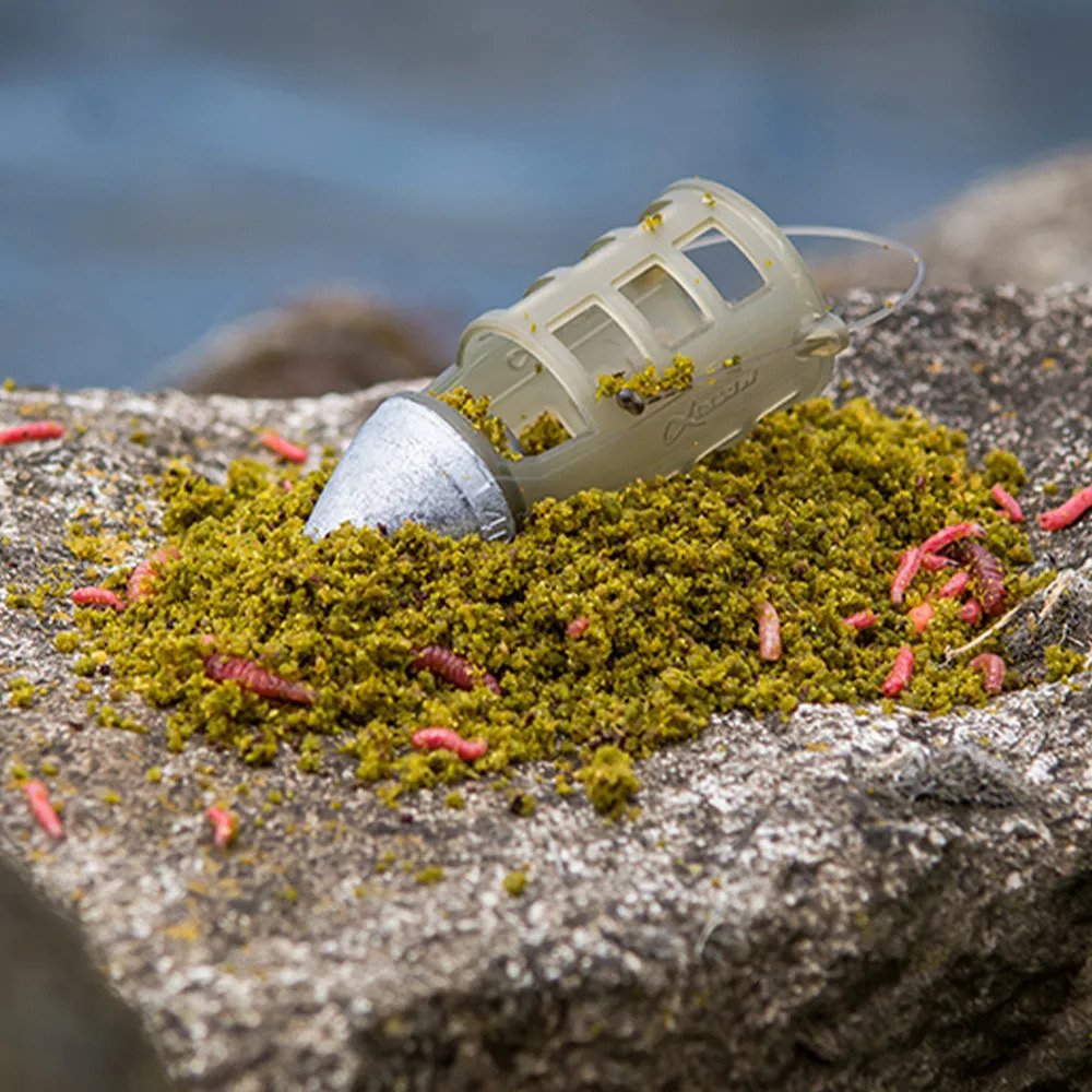 Matrix Plastic Orbit Feeders